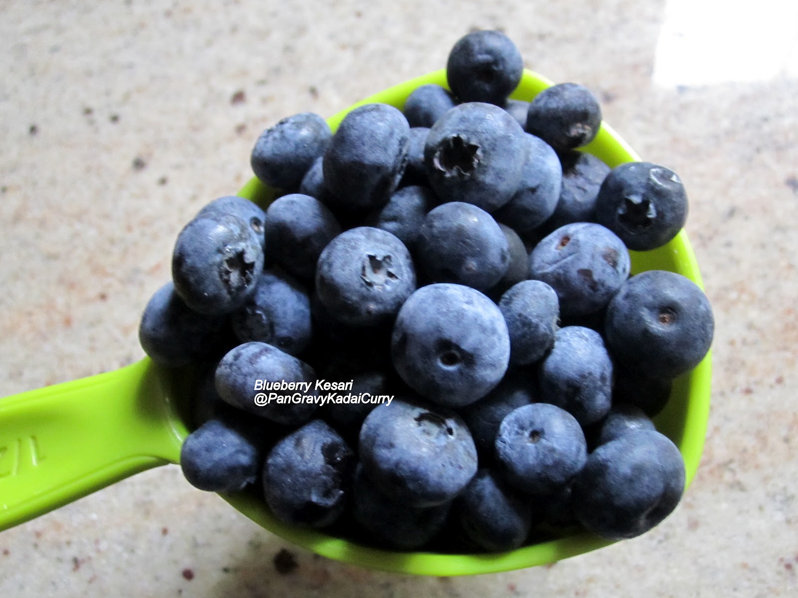 Pan Gravy Kadai Curry: Fruit Kesari - Blueberry Kesari