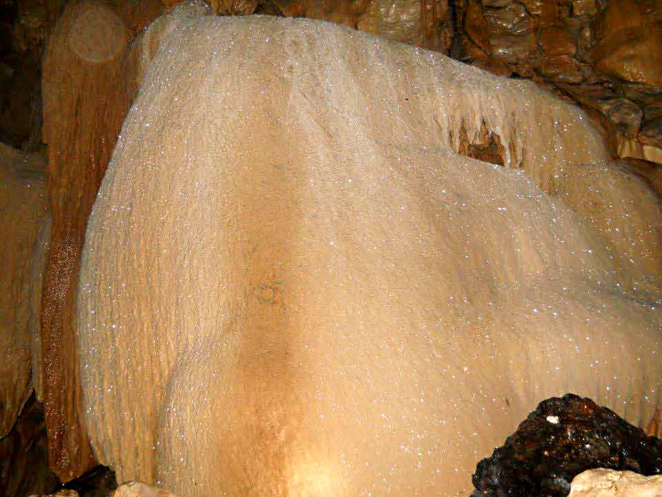 Scenic Philippines: Puning Cave, Dona Remedios, Trinidad-Bulacan