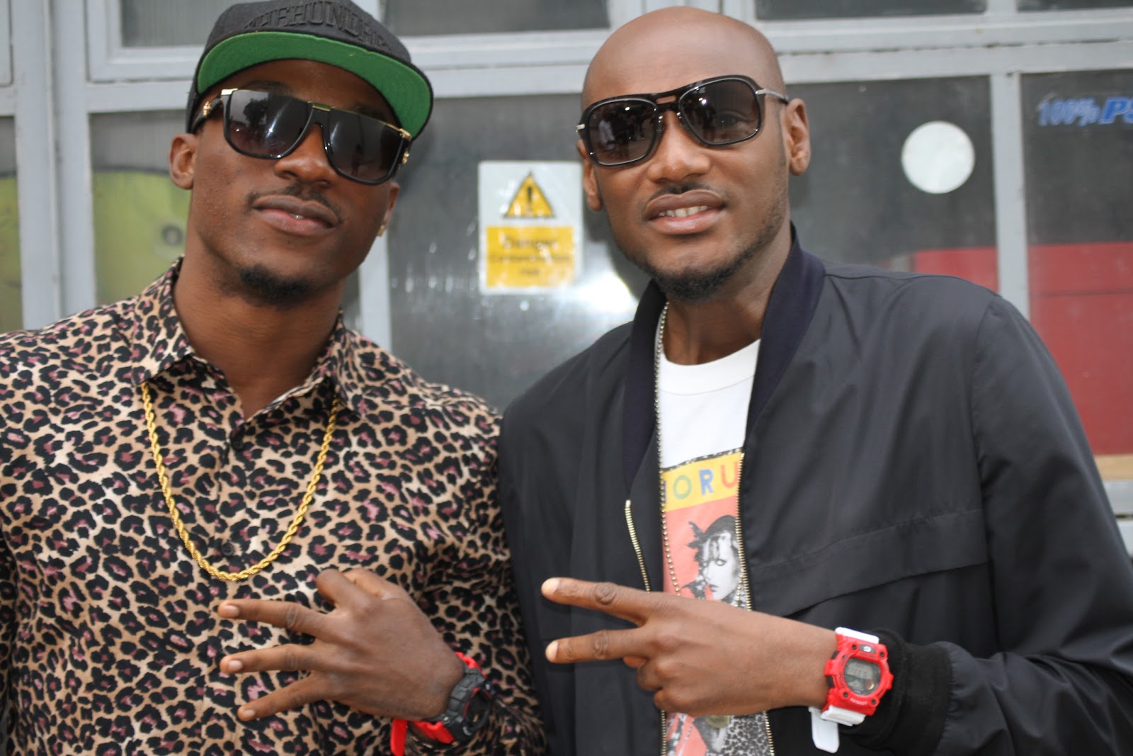 Iyanya features in 2face Idibia's new video in London