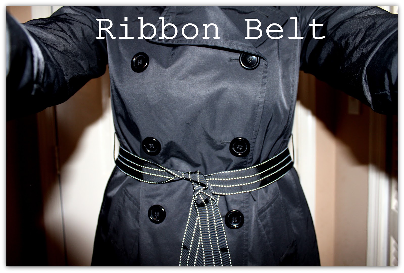 homevolution: Cinch up that trench: DIY ribbon belt