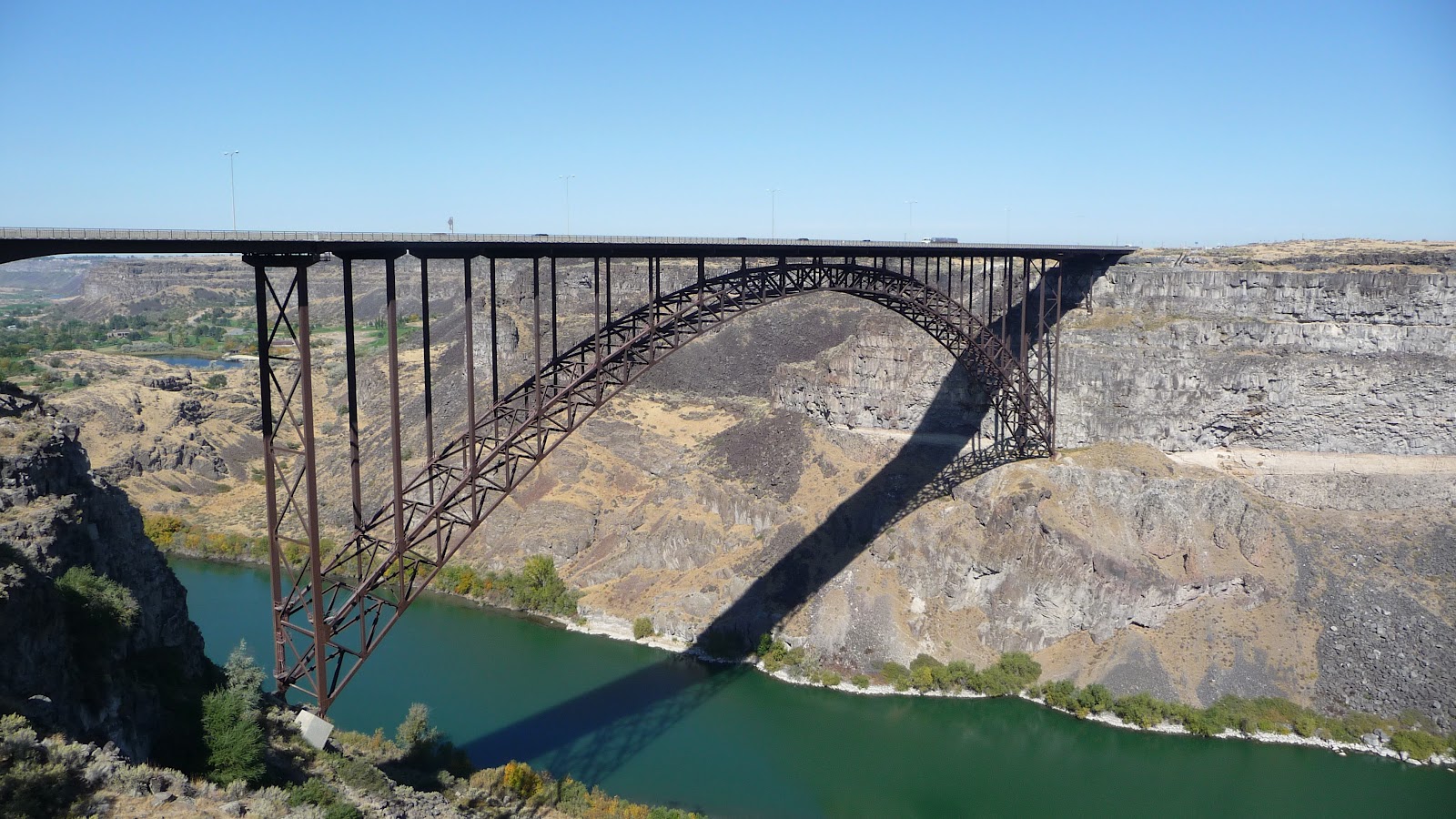 Metamorphosis Road: A Slice of Beautiful Canyon Amidst Desert and Farmland
