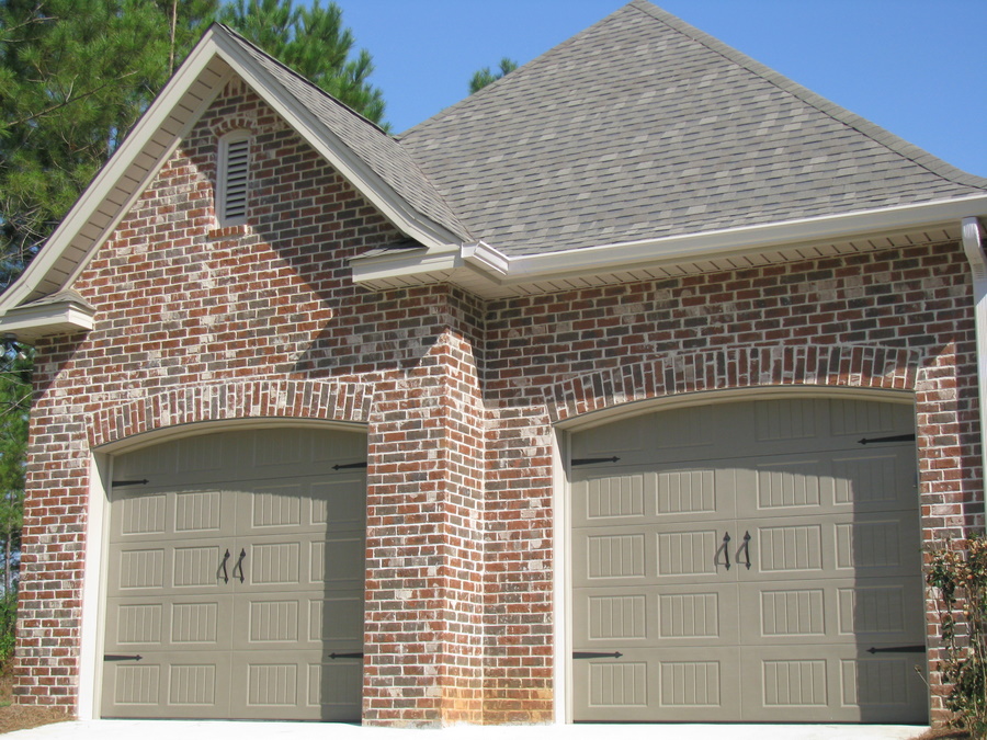 ohhhh life: brick house :)