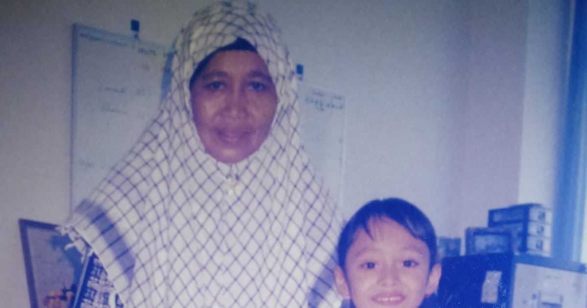 Let it always be Sparkling: My daisy Wan Zaiton