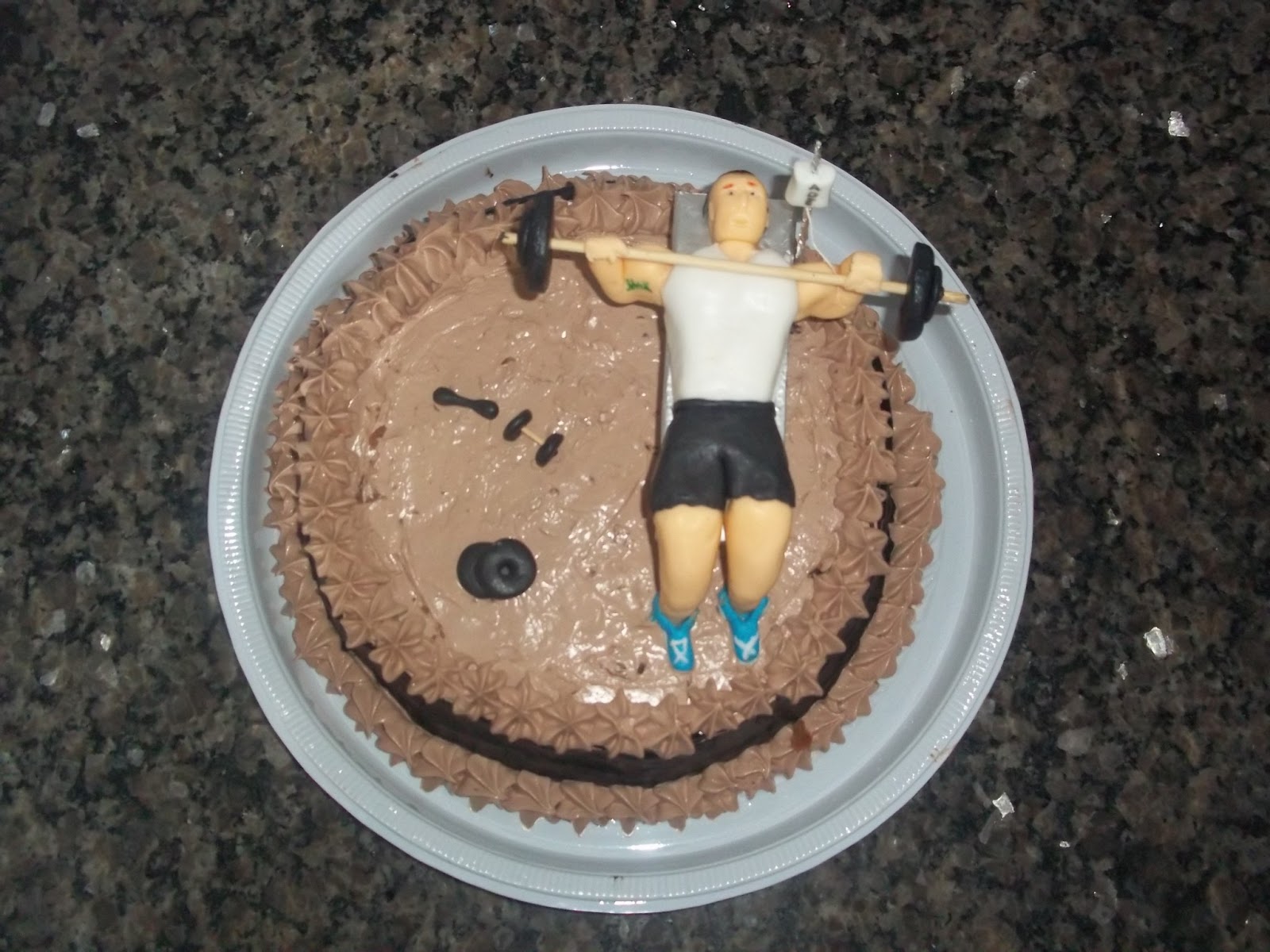 Paulo Designer Cakes: Bolo Bombado