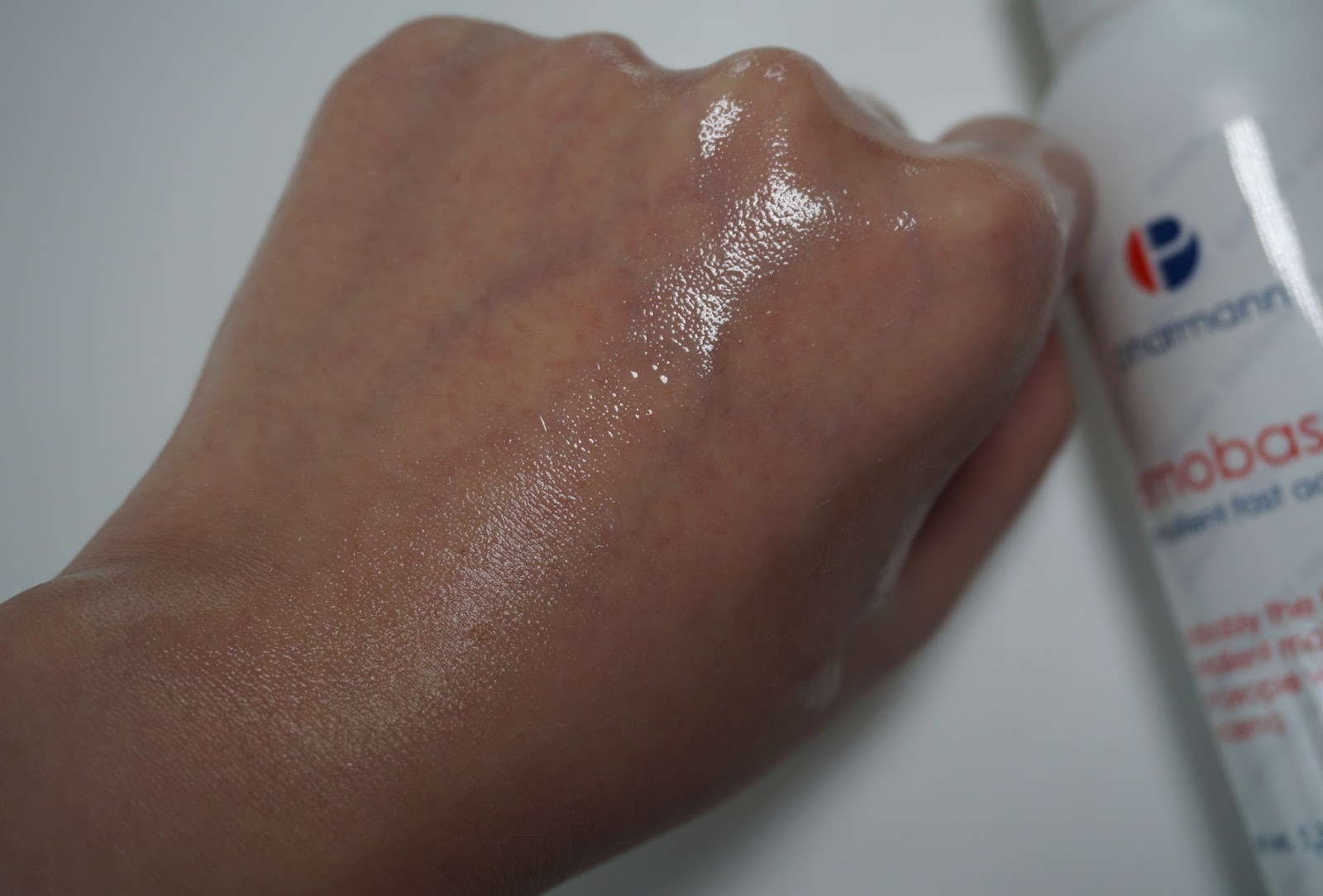 *: 濕疹痕癢乾燥紅腫都Bye Bye之一 – pharmann Emobase Fast Action Spray