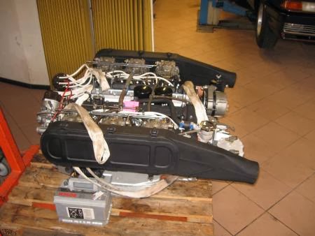 Ferrari 400: Ferrari 400 - Project car - V12 Engine Rebuild