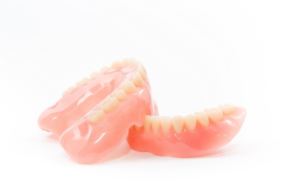 What Are the Different Types of Dentures? - Aussie’s Mag