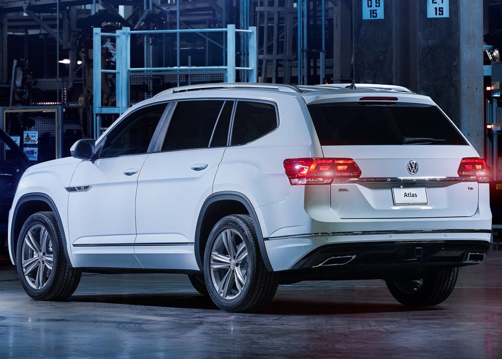 2018 Volkswagen Atlas R-Line - AutoNewCarsBlog