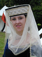 Medieval Bride: Medieval crazy women's hats