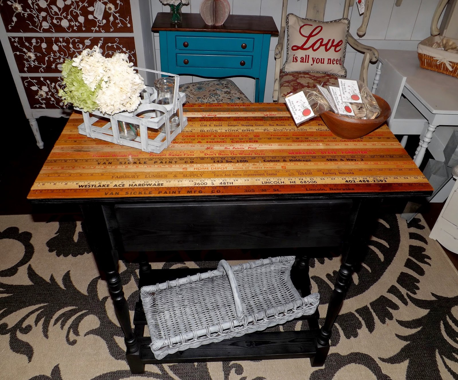 Full Circle Creations: Yardstick console table...