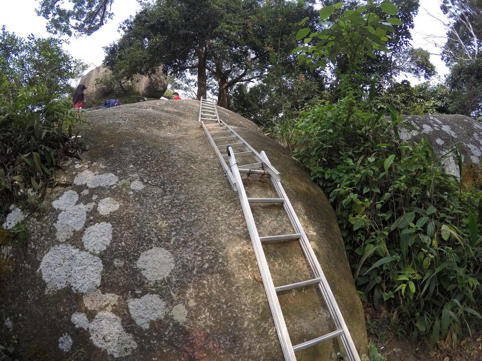 Hiking Gunung Datuk!