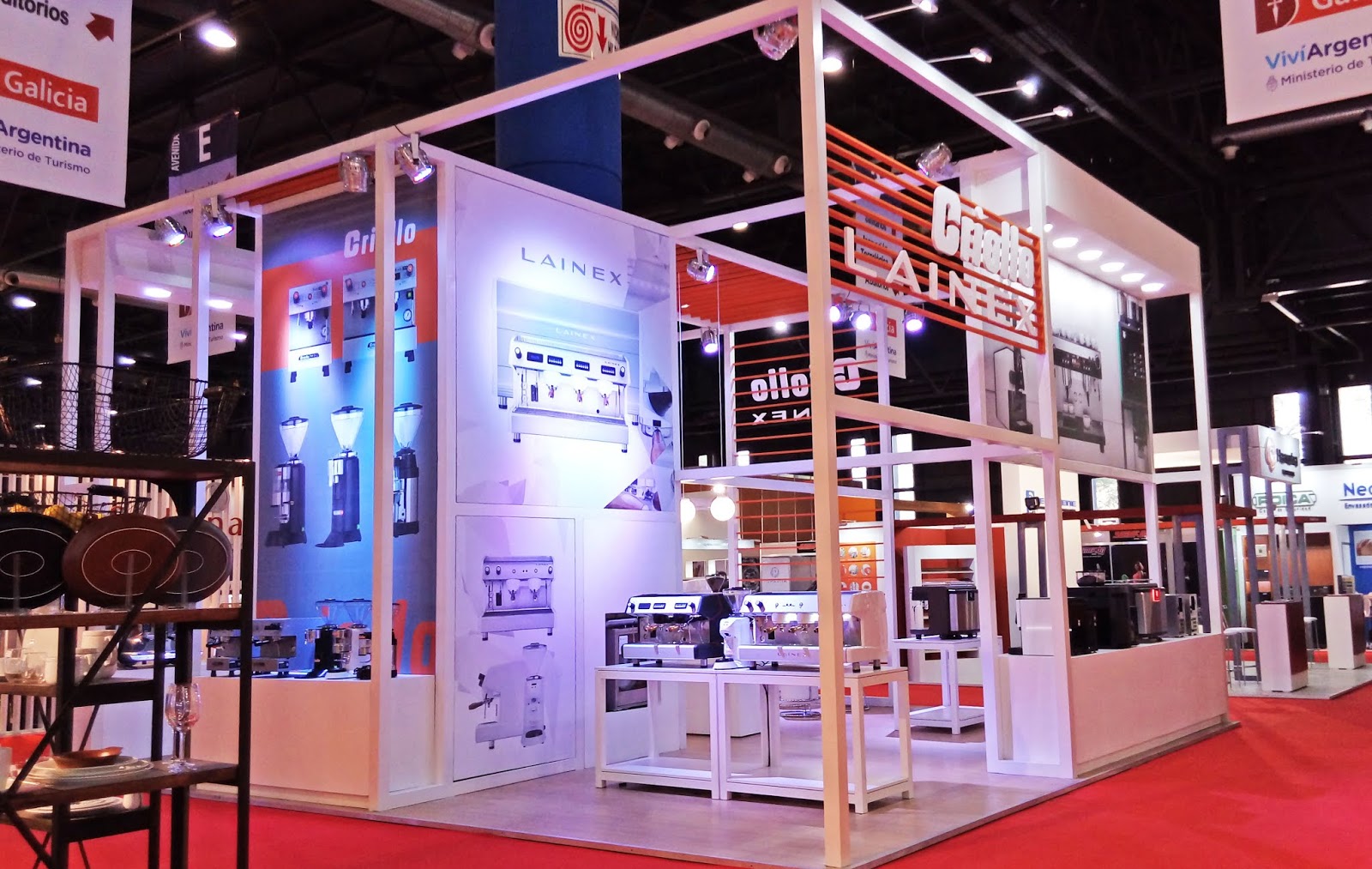 Diseño y montaje de stands de Exposiciones.