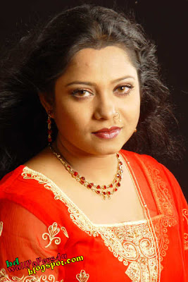 BD Wallpapers...: Bd Aadhunik Singer Dolly Shayontoni's Photo Gallery