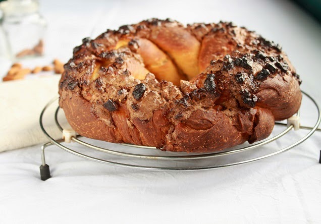 Nut Brittle Topped Holiday Bread for #Twelve Loaves | Baking ...