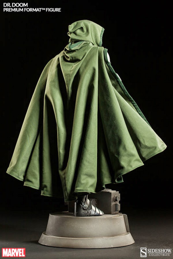 toyhaven: Sideshow Collectibles Marvel Universe Dr. Doom super-villain ...