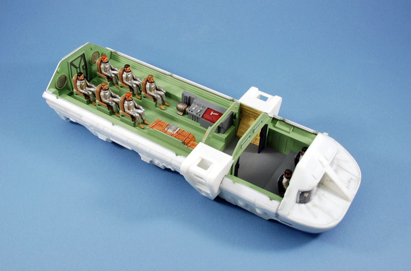 RENEDK MODELS: Moebius 'The Moon Bus'