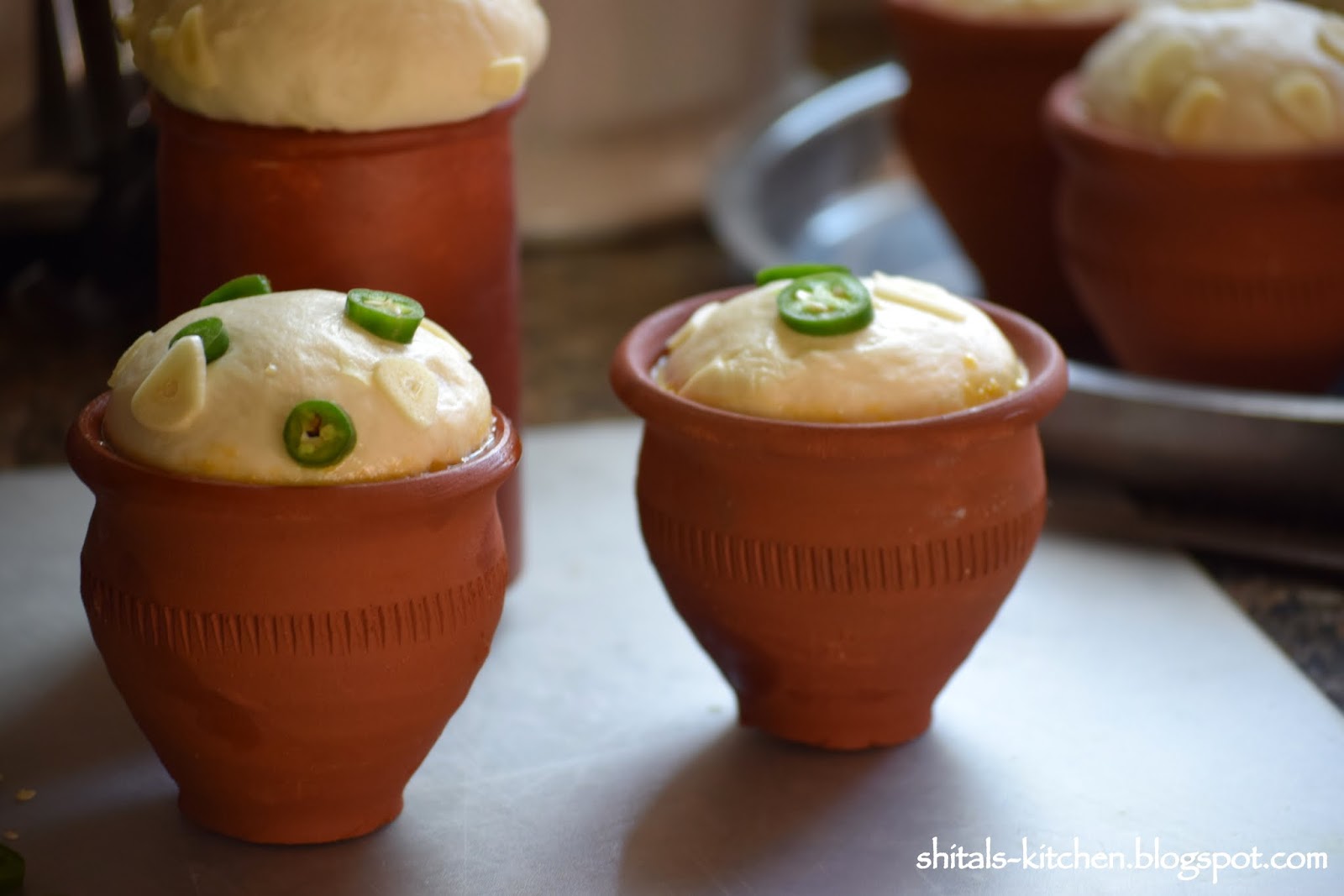 Shital's-Kitchen: Claypot Bread