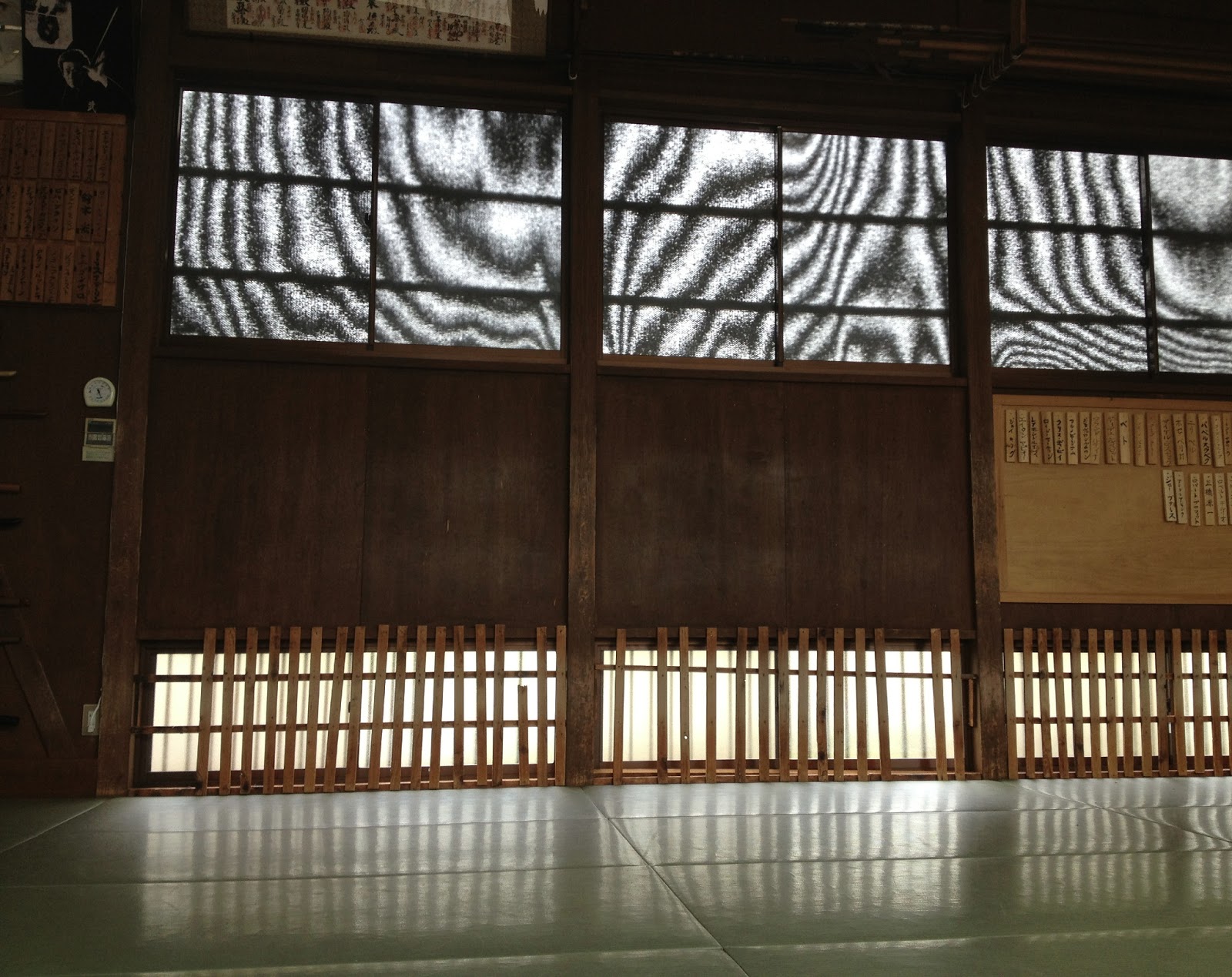 How Long is Your Staff? « INFOS BUJINKAN