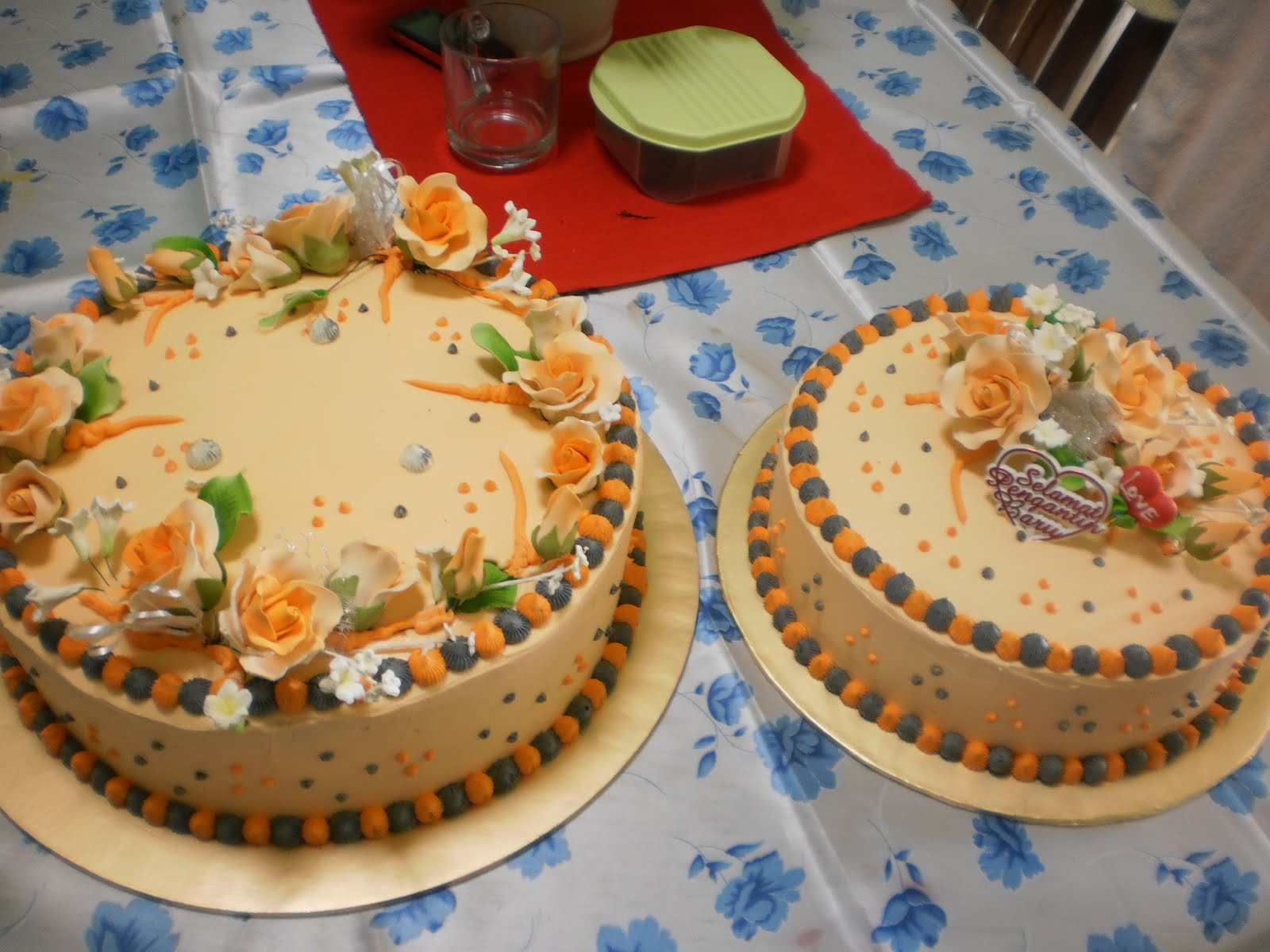 IZA ONE SHOP CORNER: wedding kek bertema oren & hitam