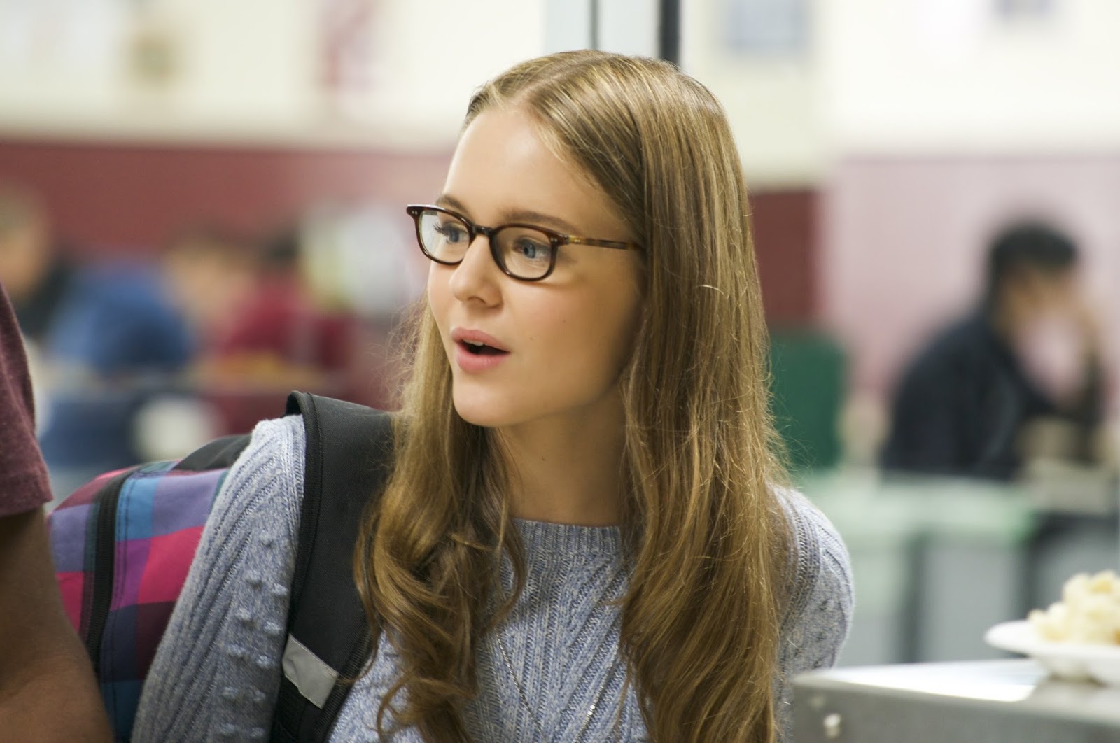 DC Geek House: [Noticia] 'iZombie' suma a la pequeña Kara Danvers