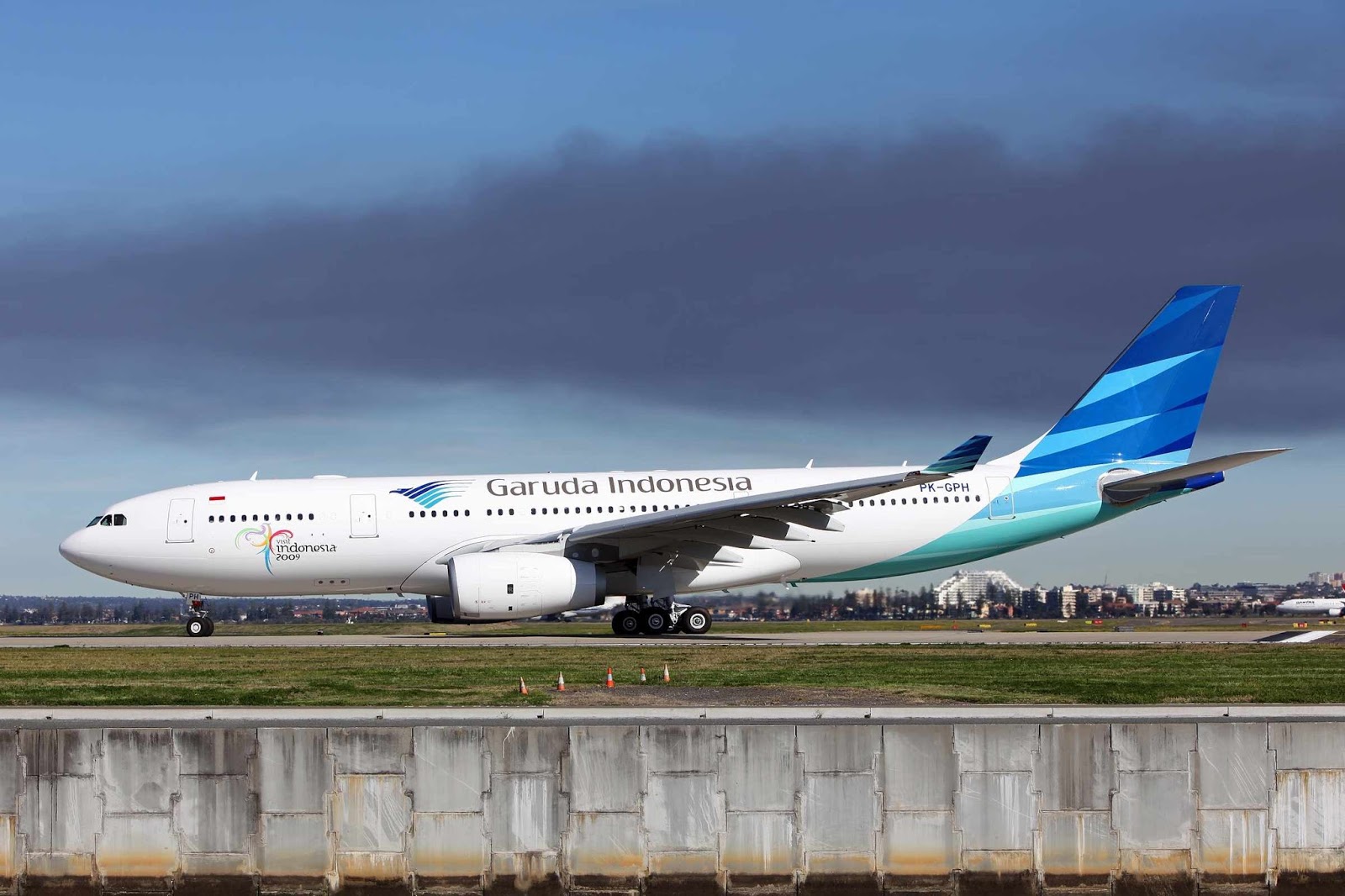 MASKAPAI GARUDA INDONESIA AKAN BUKA 2 RUTE BARU KE CHINA ~ Langkah News ...