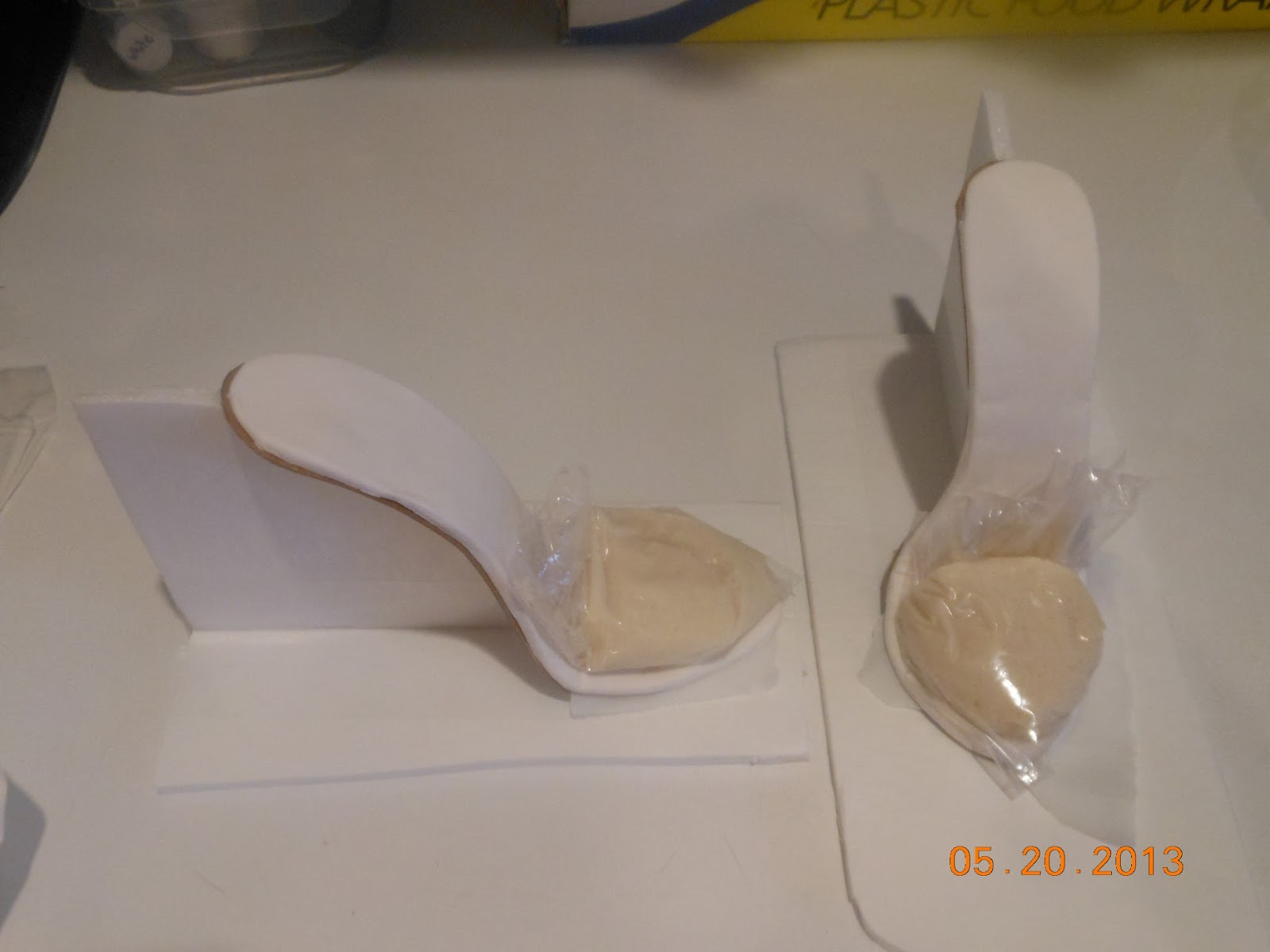 It's a piece of cake: Making a gum paste shoe