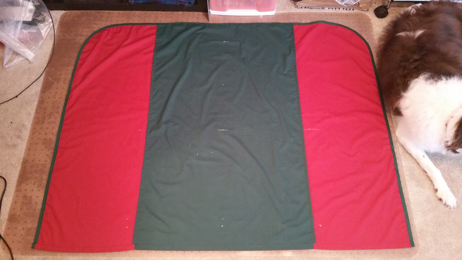 Danielle Sews: Simplicity 1091 Part 3 - Poison Ivy Bustle