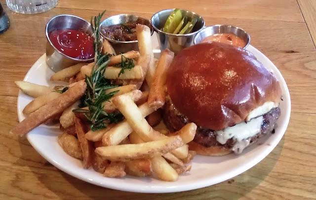 Honest and Accurate Burger Reviews by TheBurgerBusters: Messhall ...