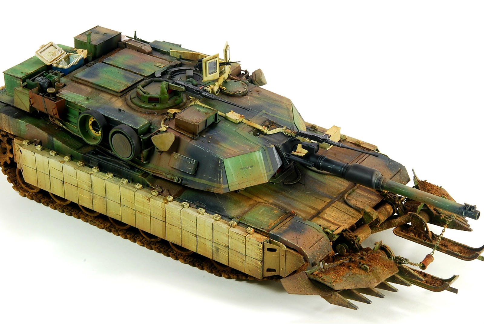 Chris Jerret modeling: M1A1 Abrams