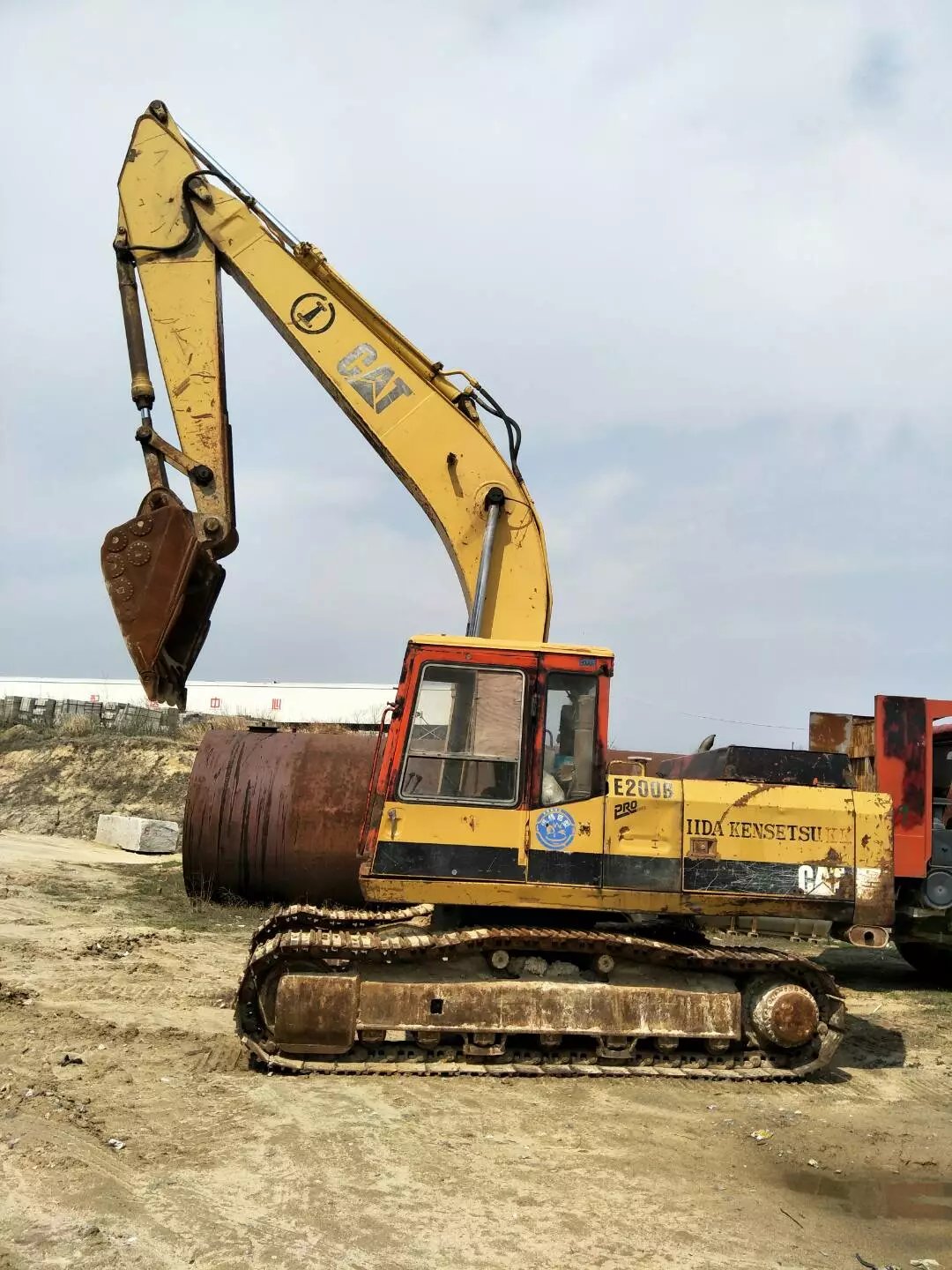 Used Caterpillar Excavators: Used Caterpillar Excavators E200B for Sale
