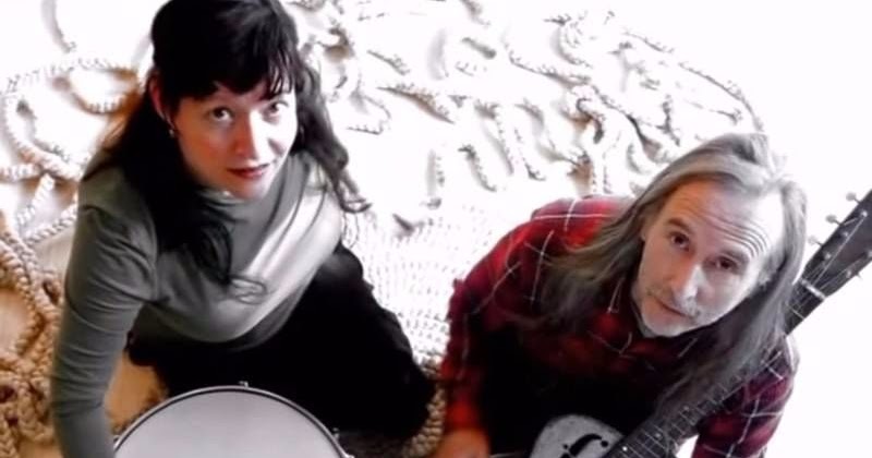 L'AZILE LE + SÛR: L'AZILE LE PLUS SÛR - ETAGE 13 PORTE 21 - L'Enclume ...