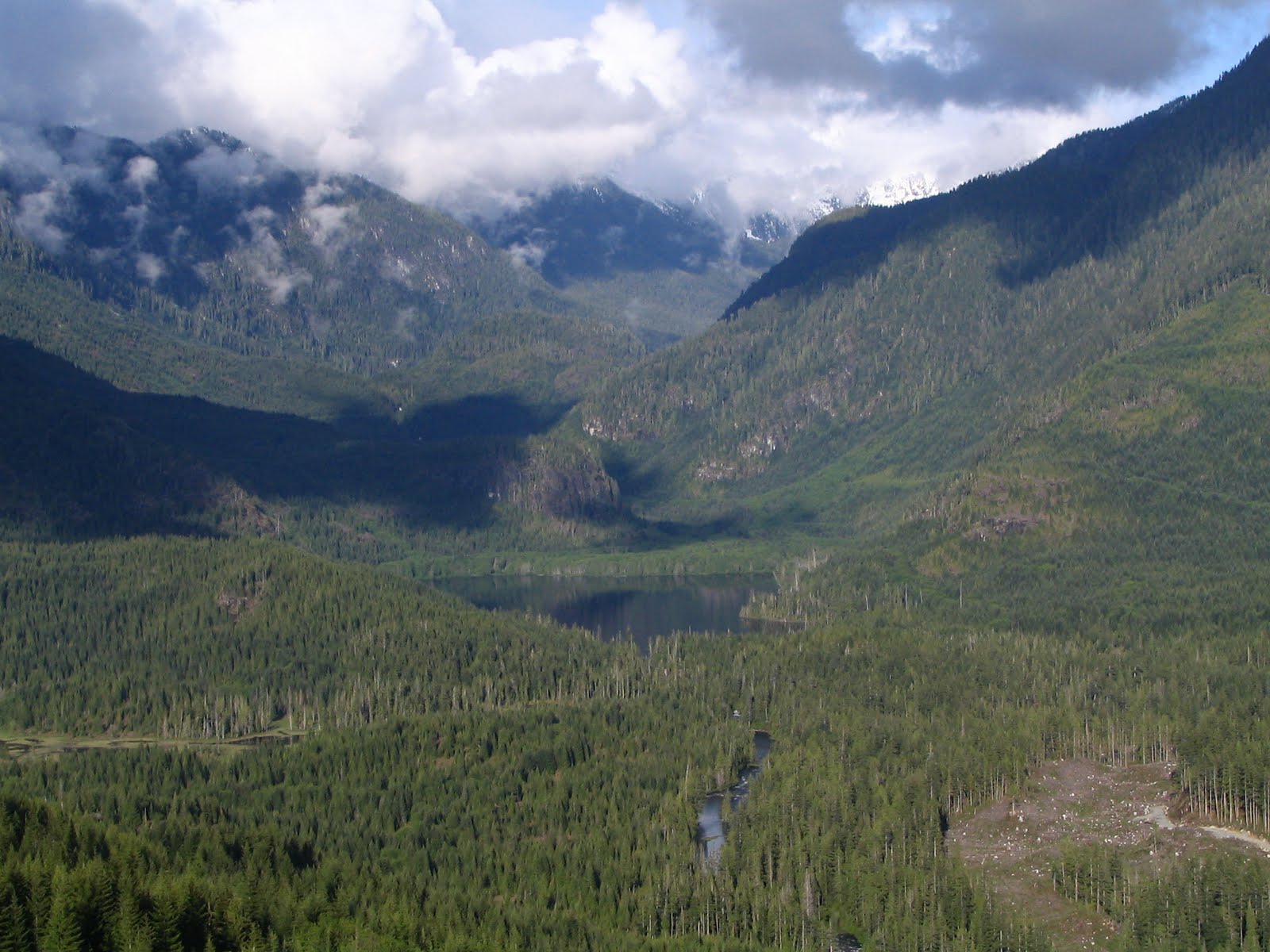 Vancouver Island Lake Adventures: Kunlin Lake