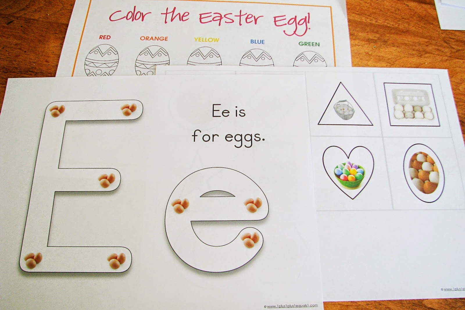 Mommy's Little Helper: Letter E/Easter Eggs