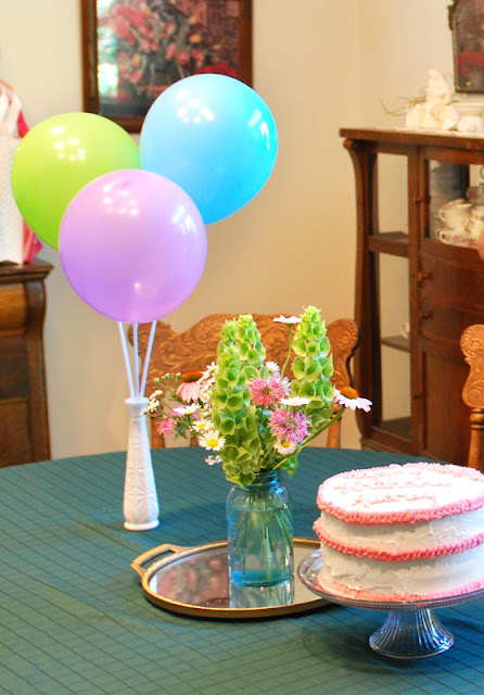 Balloon Sticks--A Great Find! - Jill Ruth & Co.