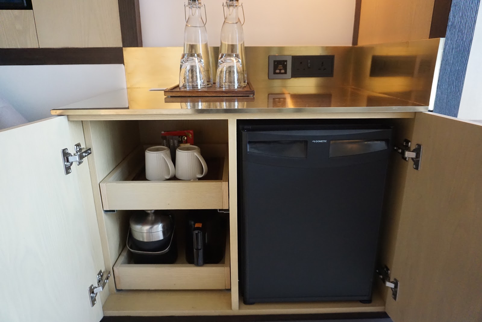 PENGALAMAN MENGINAP DI BILIK STUDIO (STUDIO ROOM) HOTEL ALILA BANGSAR