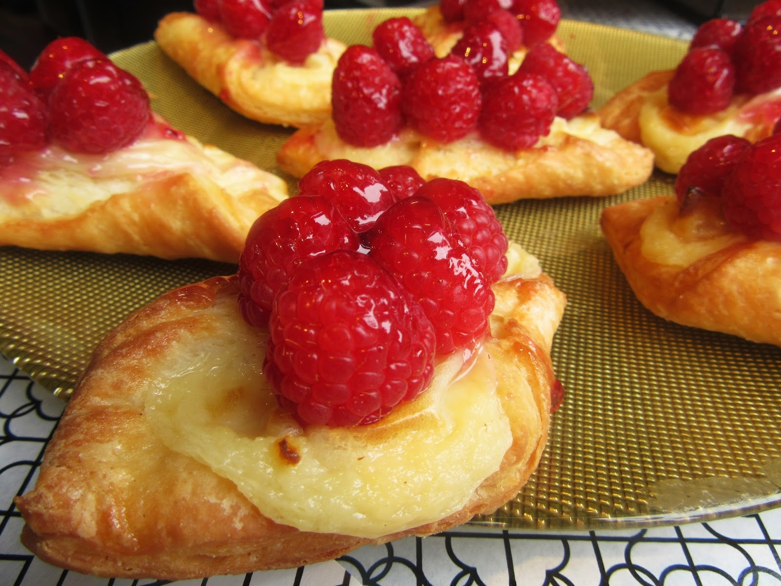 BEYOND BREAD | REFRAIN FROM THE GRAIN