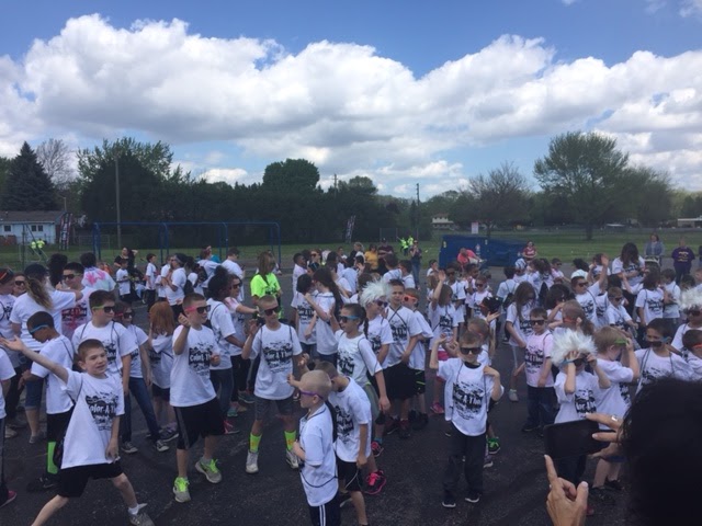 Talking Taylor Schools: KINYON ELEMENTARY SCHOOL Color Run a big ...