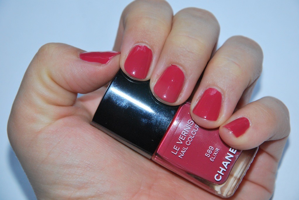 Schöne Nagellacke: Chanel Élixir 589