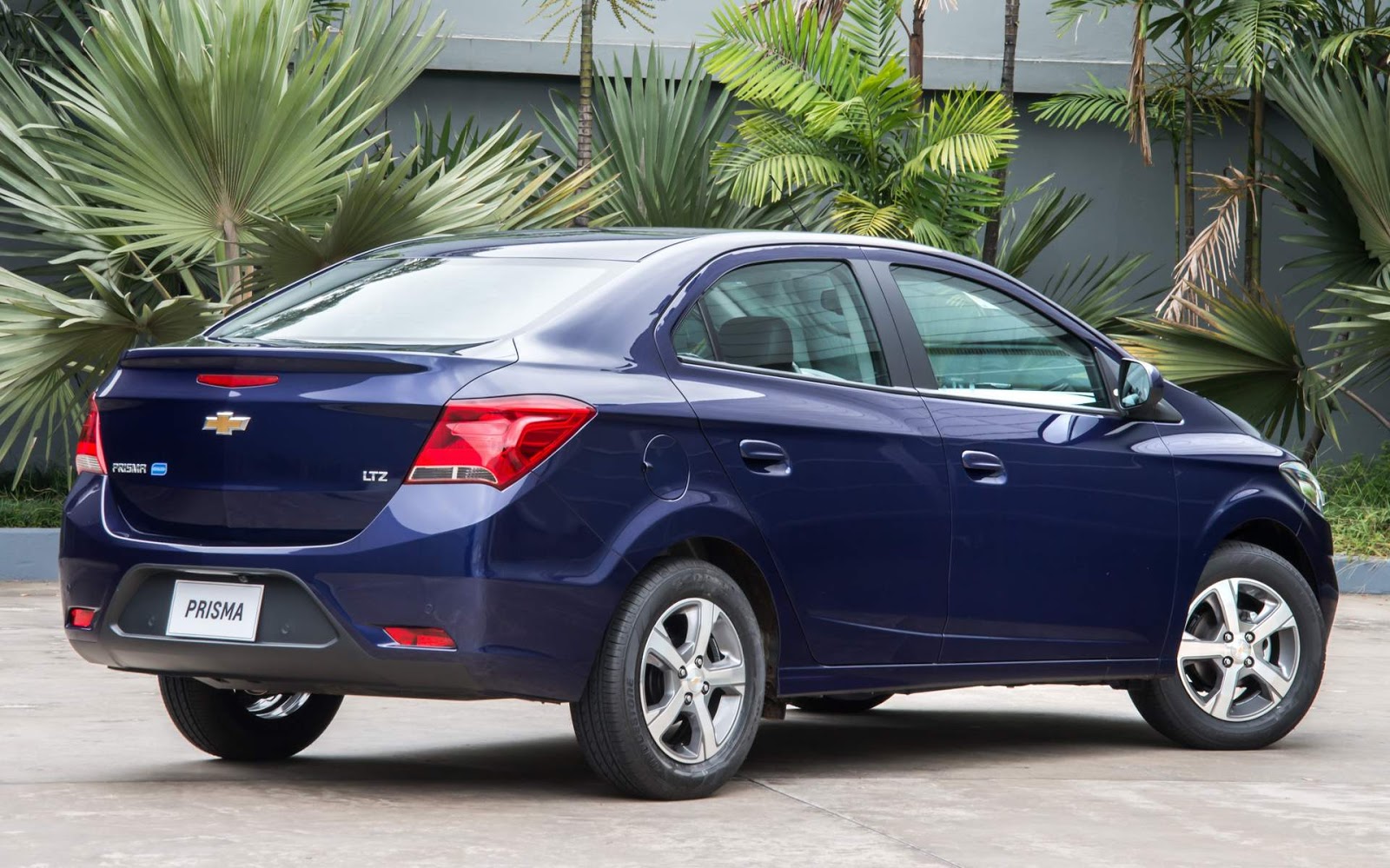 Chevrolet Prisma | Carnow - Portal Automotivo