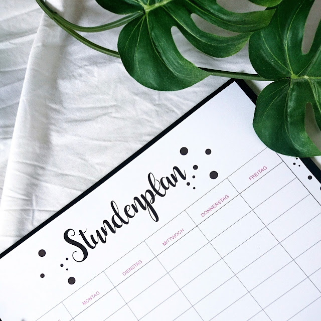 STUNDENPLAN FREE PRINTABLE - PLUS MEMO STICKER / what a lovely day