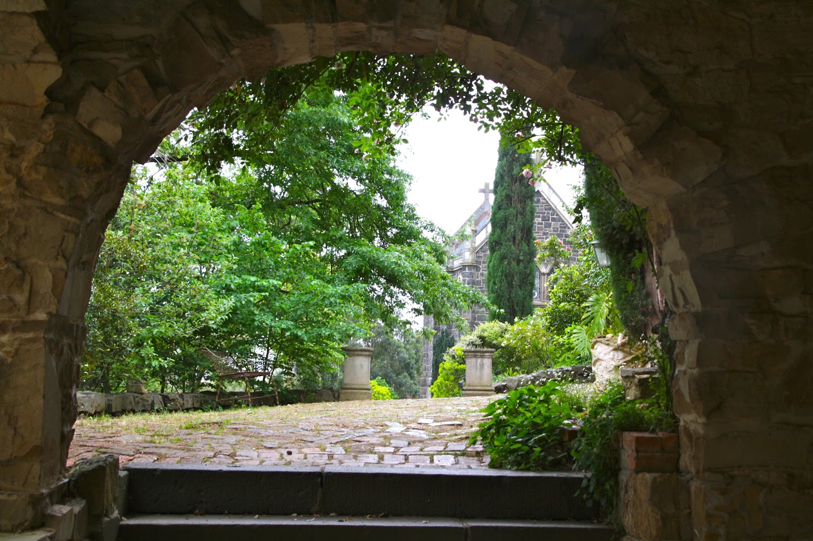 RDO Melbourne: Montsalvat, Eltham