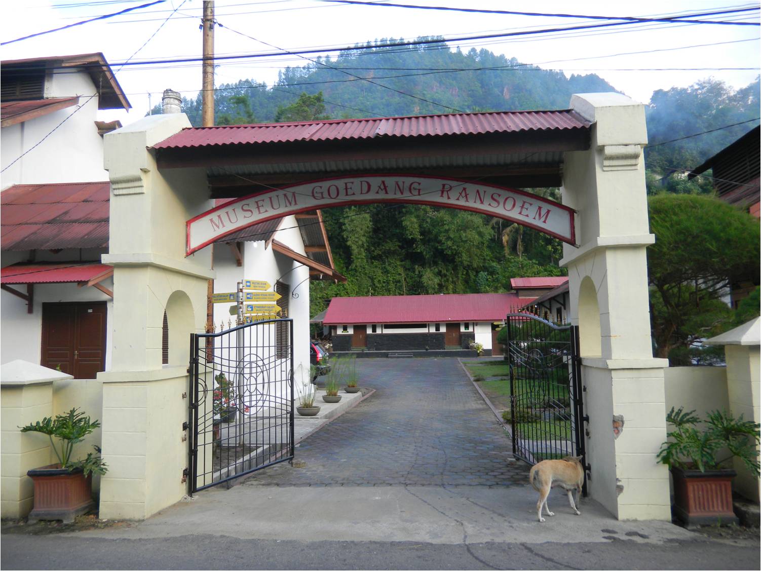 itineraryku: Sawahlunto: Museum Goedang Ransoem dalam Kamera