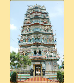 Temples in India: Vasavi Kanyaka Parameswari Temple,Penugonda