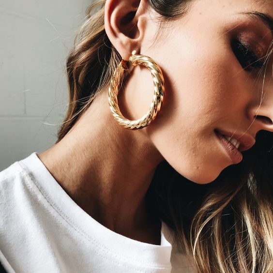 Cómo elegir el Arete ideal para ti / Aretes de moda 2018 / 2019