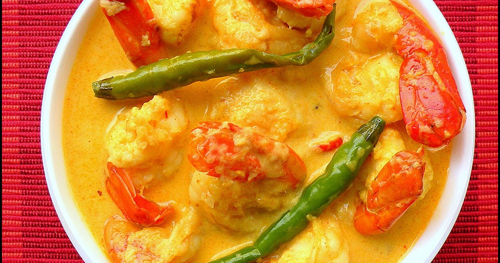 MM's Kitchen Bites: Chingri Malaikari/Prawns cooked in Coconut Milk…a ...