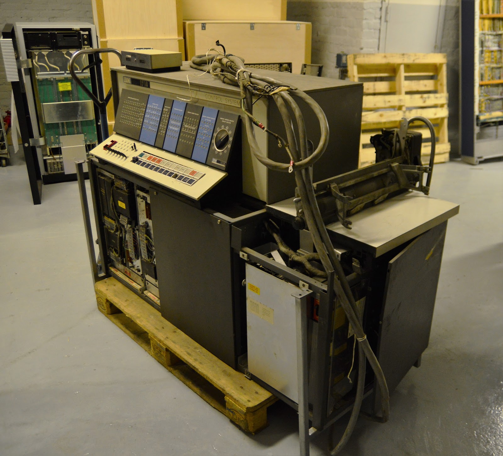 IBM 1620 Model I - Uusi lelu kokoelmaan