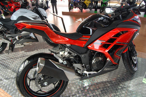 Kawasaki Ninja 250 Fi ABS Special Edition - Duaalamanda