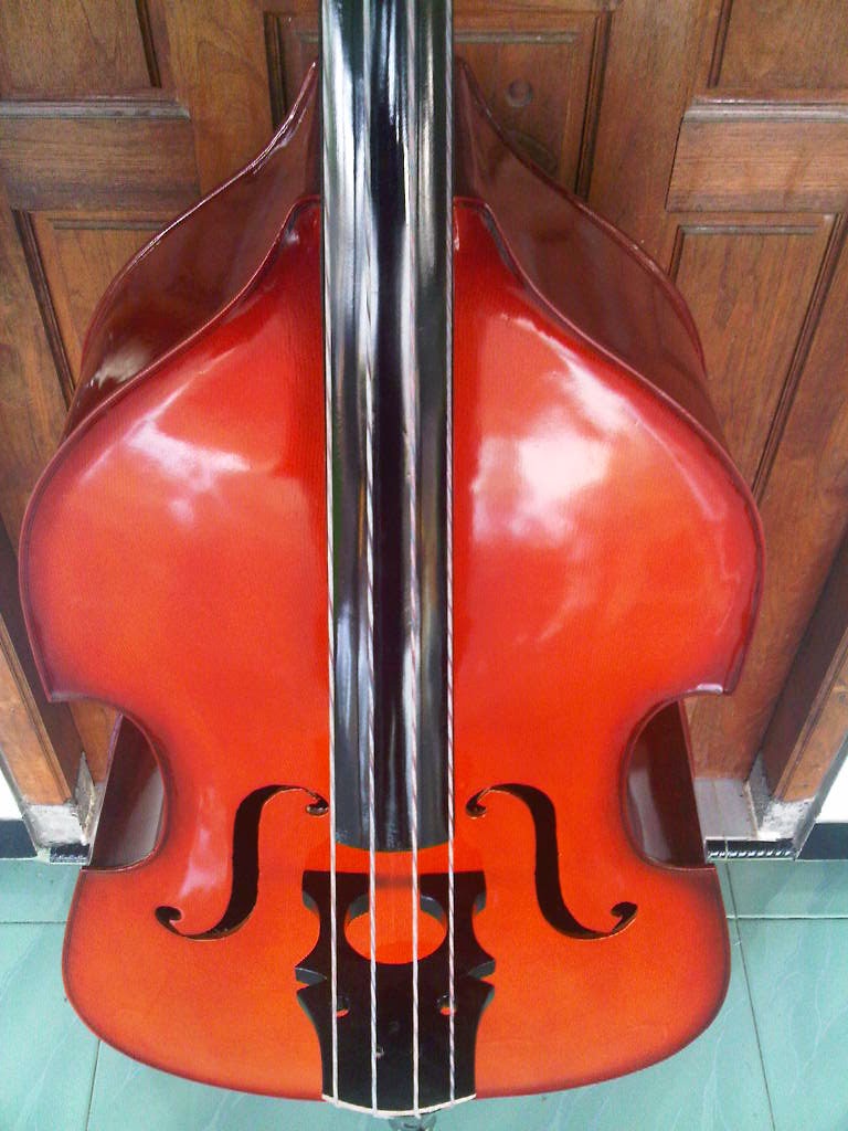 Pengrajin Gitar Akustik dan Elektrik Custom dan Suplayer Gitar ...