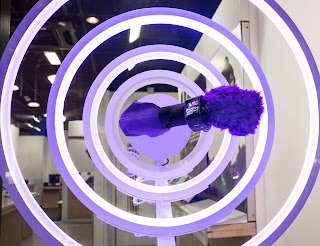 RetailStoreWindows.com: Three Mobile, London