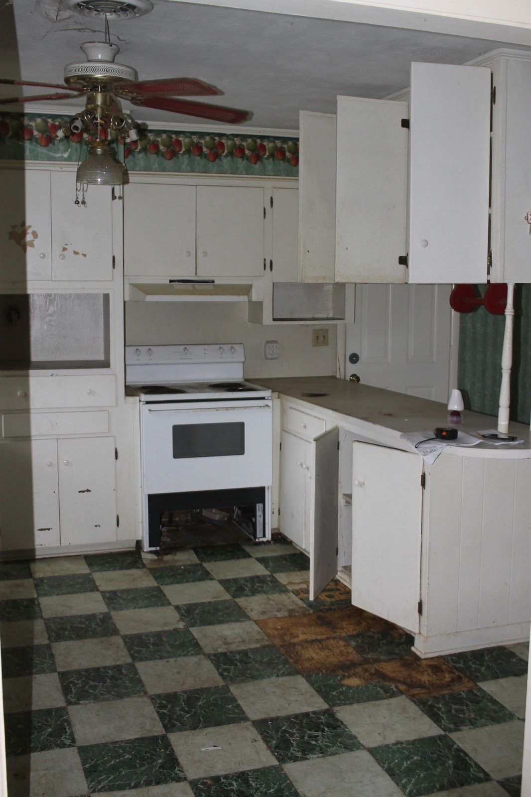 Two Story Sister: WWYWW